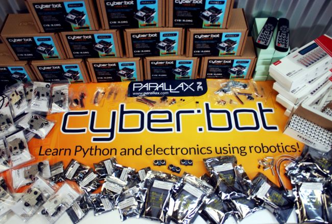 Robot 12-Pack Plus Kits For The Classroom - Parallax