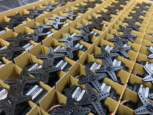 Parallax Servos Upgraded To Digital Internal Design - Parallax