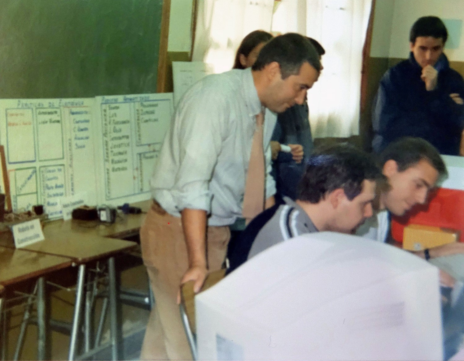 Tell Us Your Parallax Story: Aristides Alvarez's Five Hour Bus Ride To ...