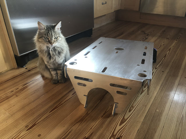 Super-sized Cyber:bot Working Model Details - Parallax