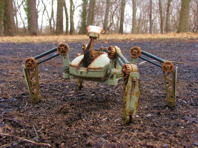 Jim Frye's Artistic Robots Are Inspired By Vacuum Tubes And Outer Space ...