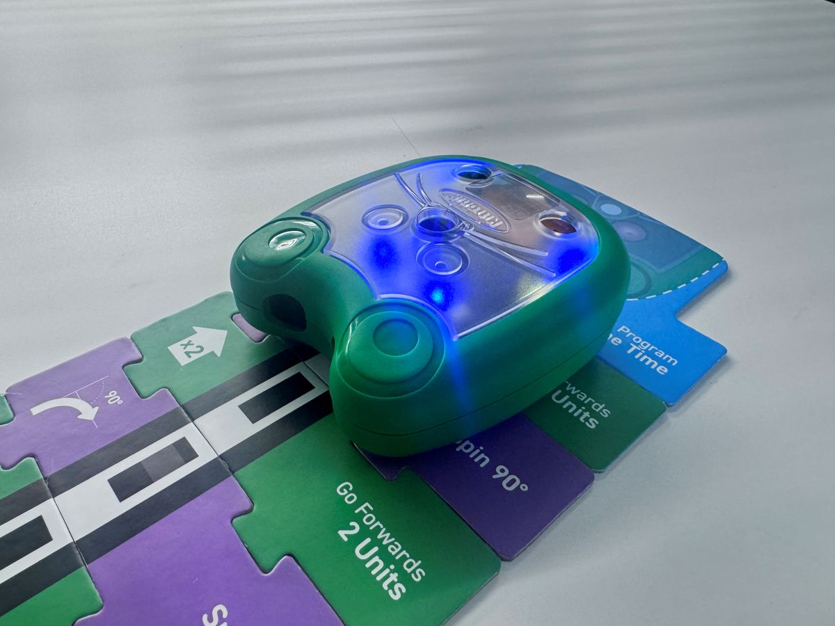 Parallax And Kitronik To Bring Mai-Z MouseBot To American Elementary ...